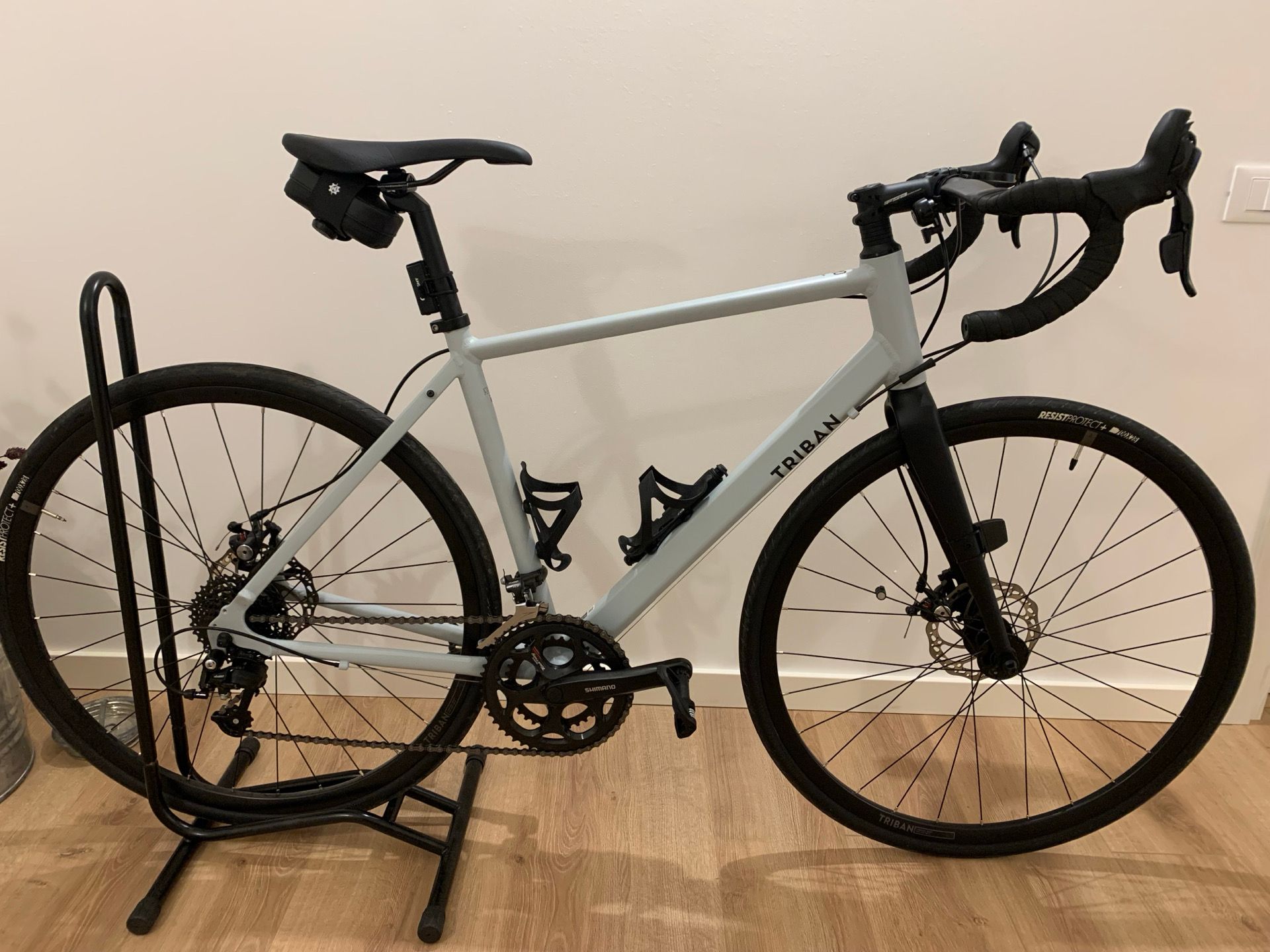 TRIBAN Cycle Touring Road Bike RC120 Disc used in MD | buycycle