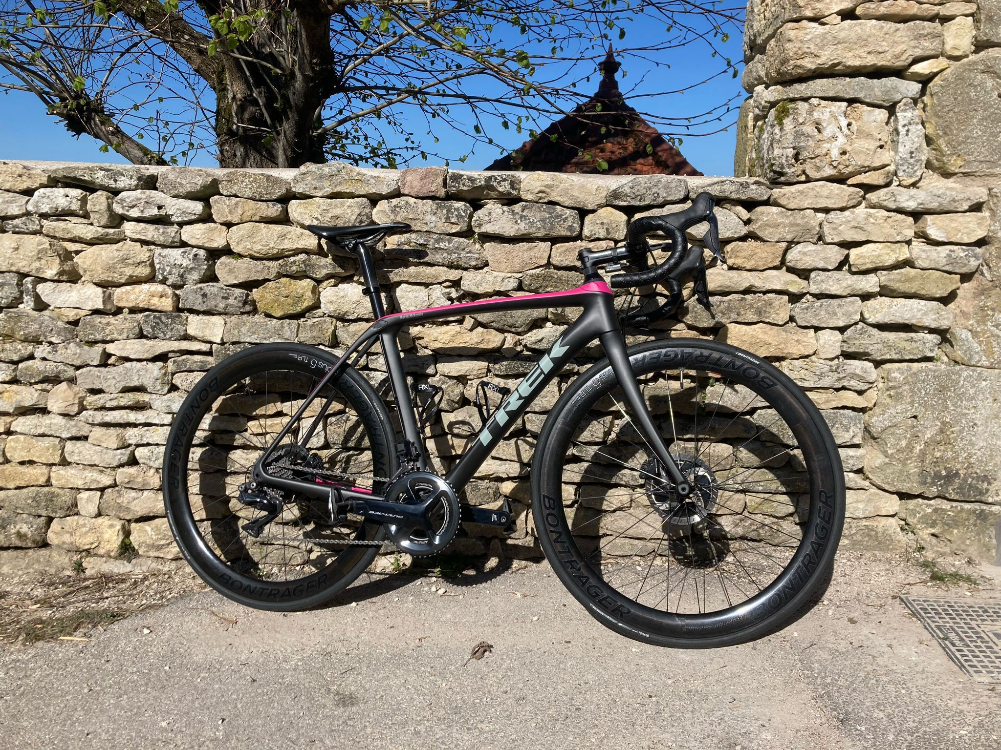 Trek Domane SLR used in 56 cm | buycycle