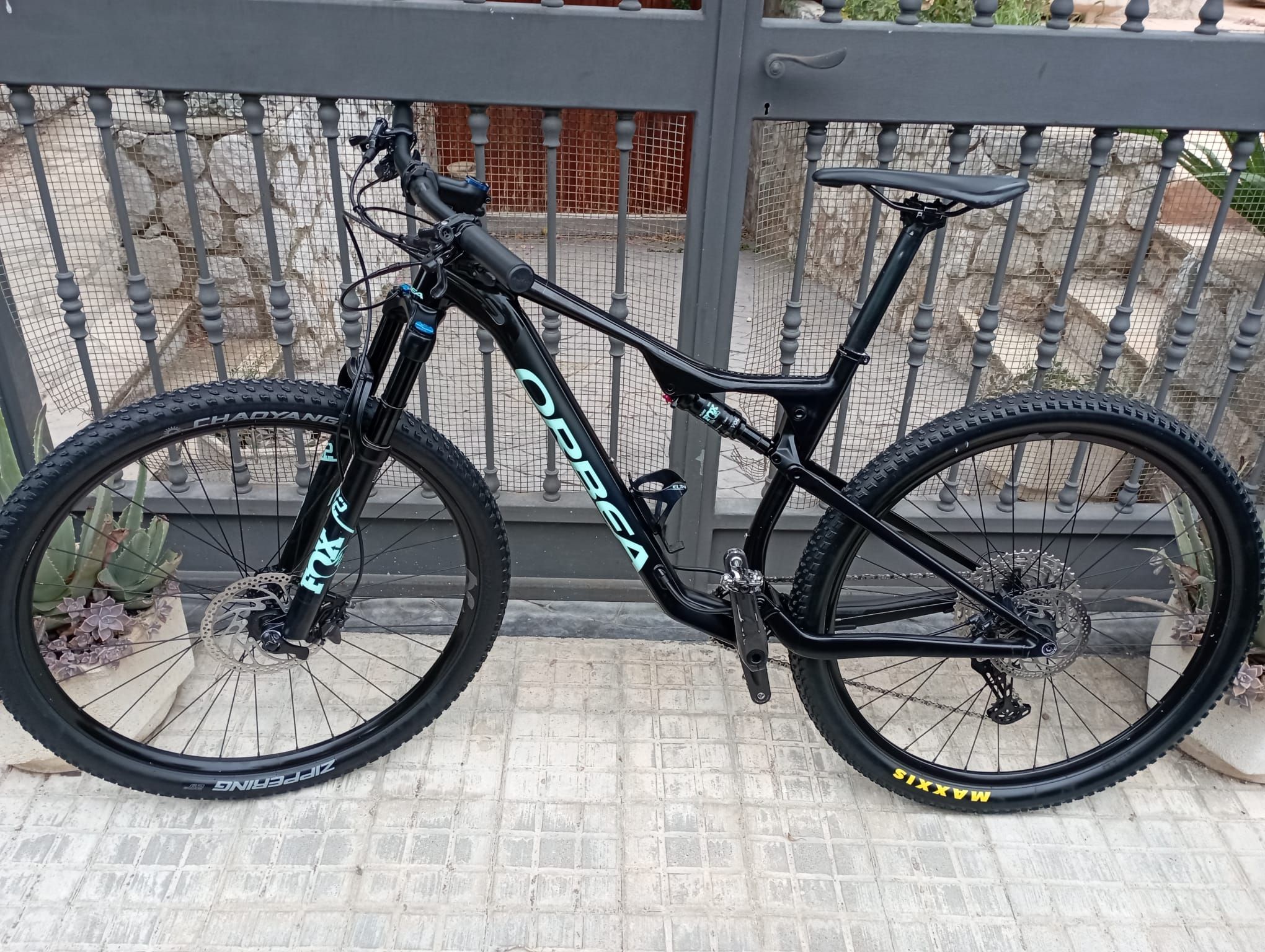Orbea OIZ H30 used in L | buycycle