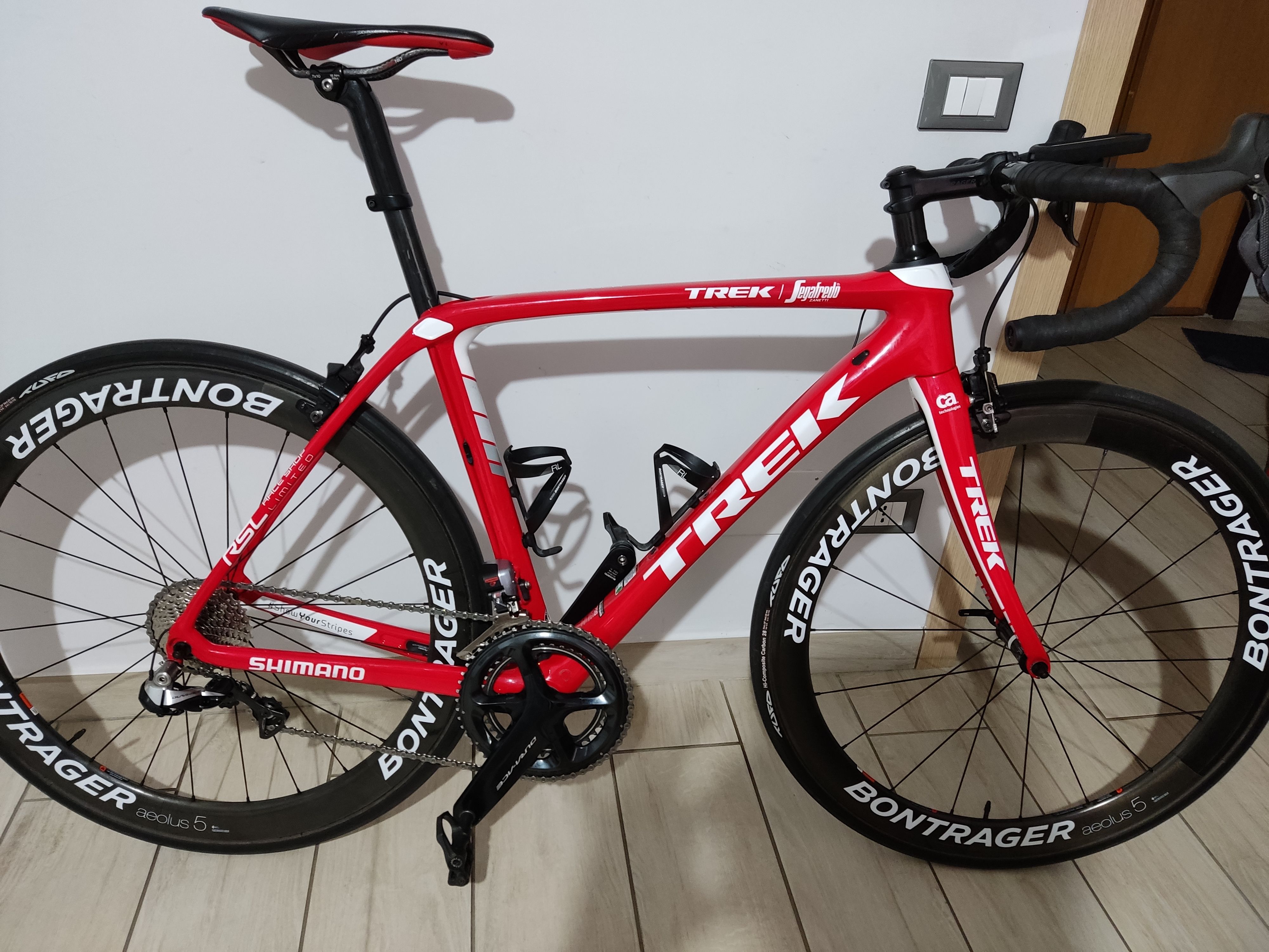 Trek Domane SLR 10 Race Shop Limited used in 56 cm | buycycle