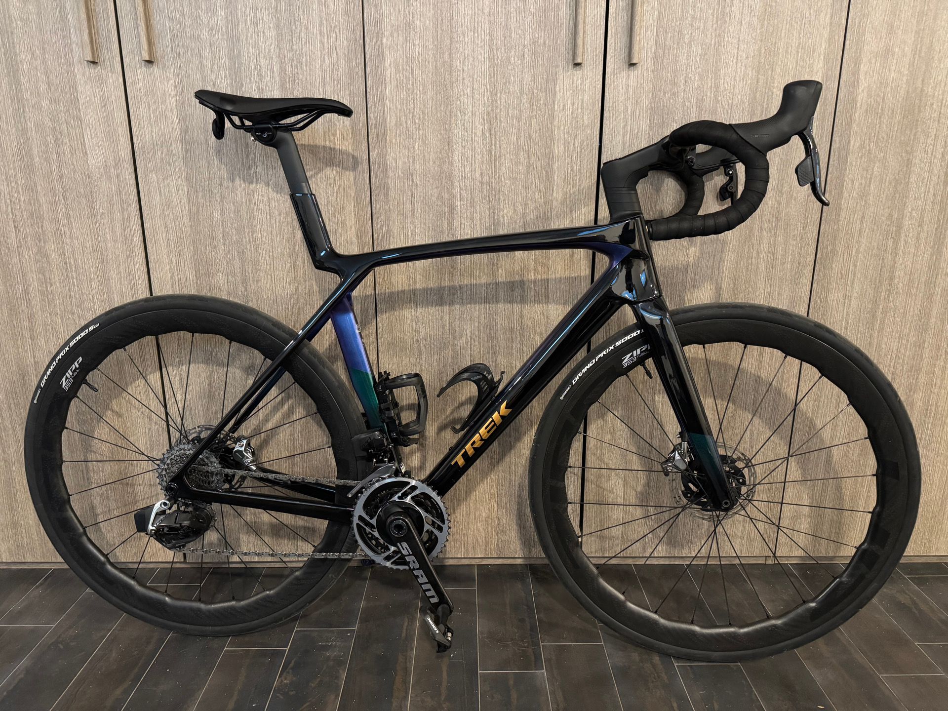 Trek Madone SL 7 Gen 8 utilizado en MD/LG | buycycle