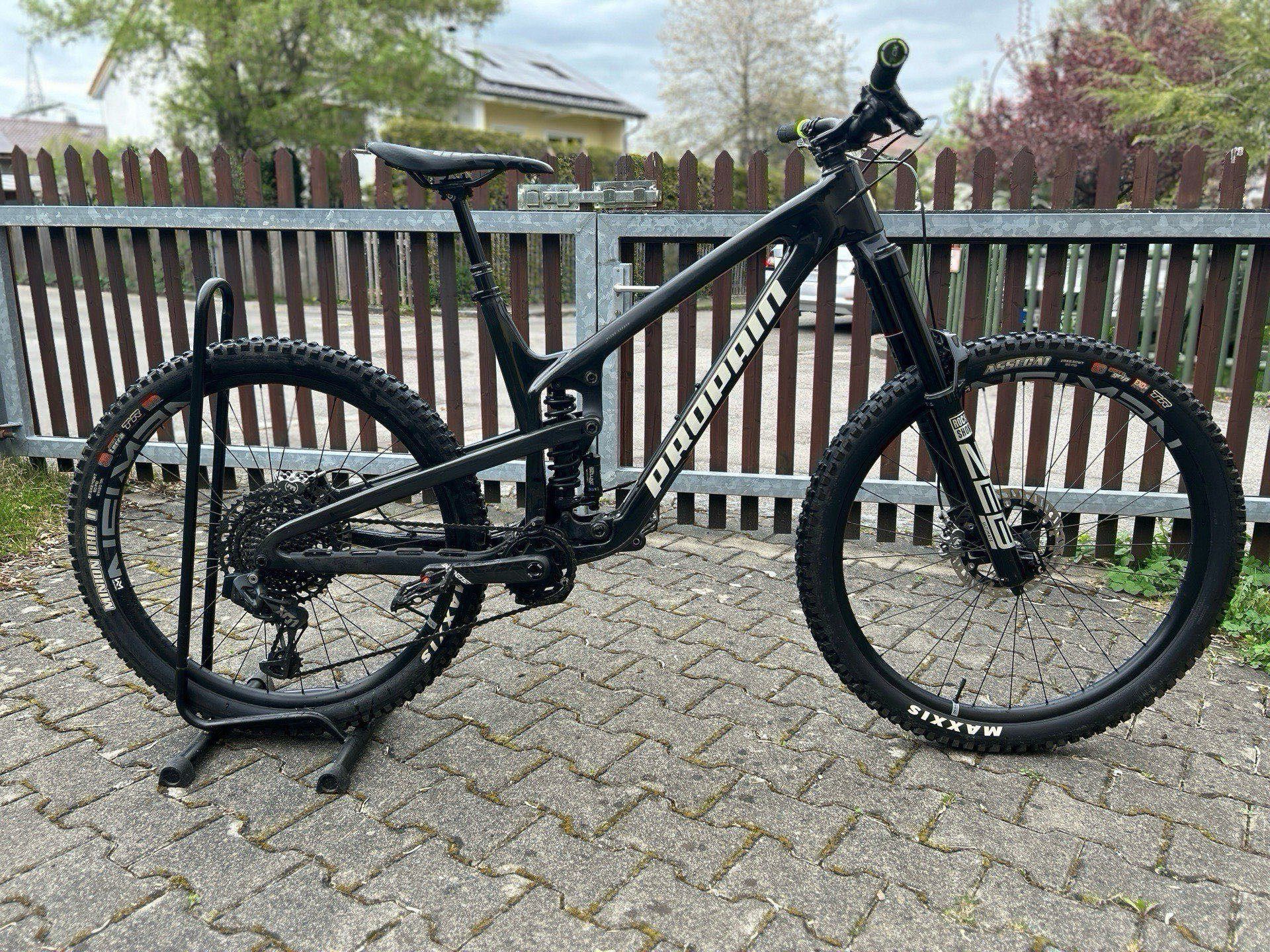 Propain Spindrift CF Mix 29/27.5 2021 used in L | buycycle