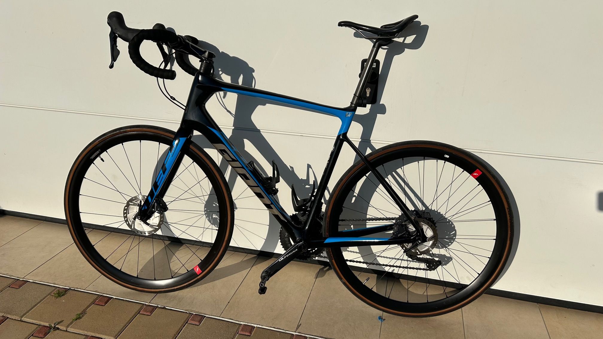 Giant Defy Advanced 1 used in L | buycycle