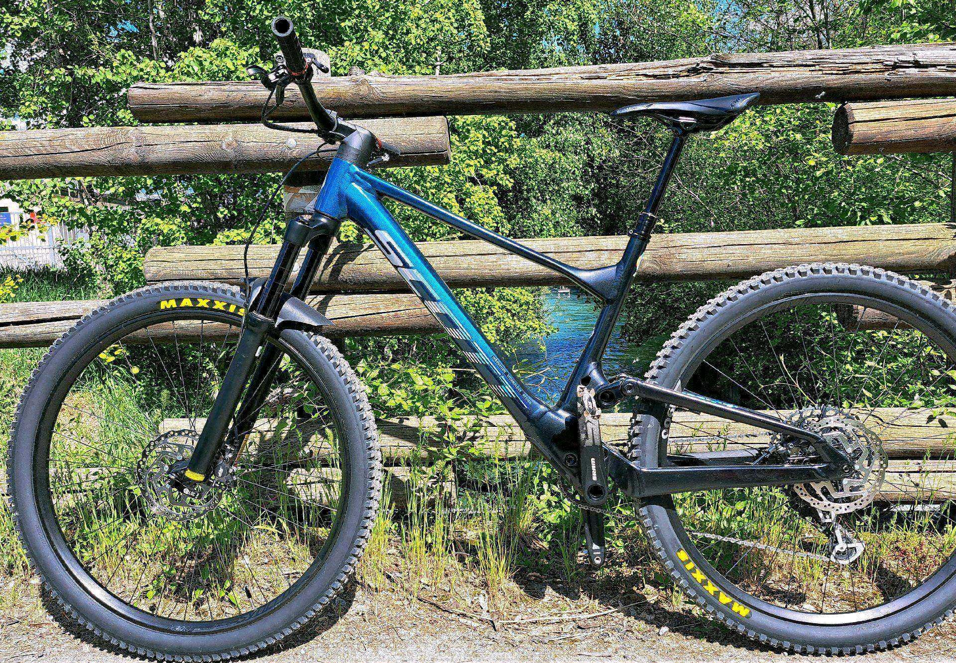 Scott Spark 970 blue (EU) used in L | buycycle