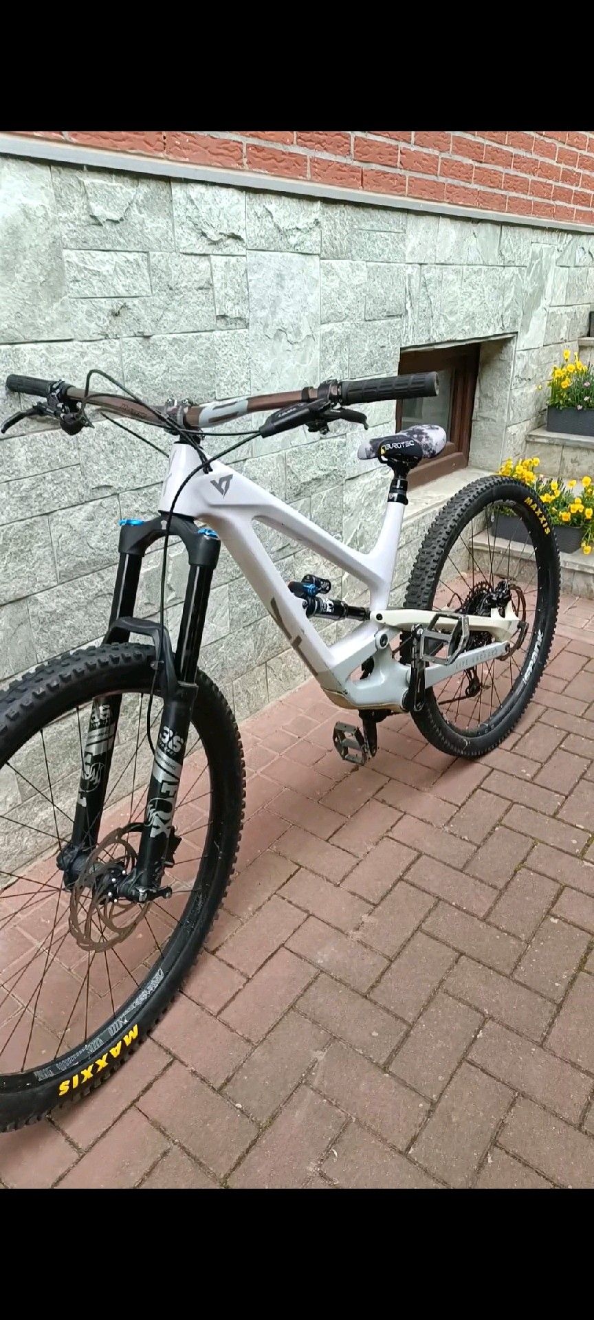 YT Industries Capra Comp 29 used in L | buycycle