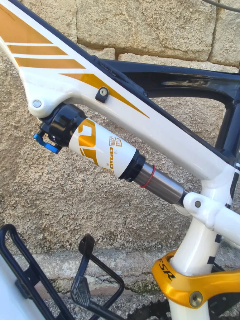 Specialized Camber Comp utilizado en L | buycycle