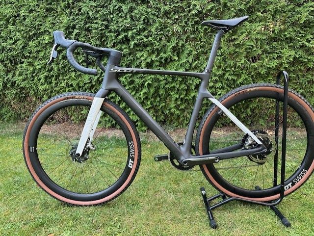 Scott Addict Gravel Tuned used in 54 cm | buycycle