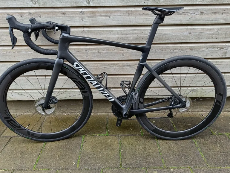 Specialized Tarmac SL7 Pro - Ultegra Di2 used in L | buycycle