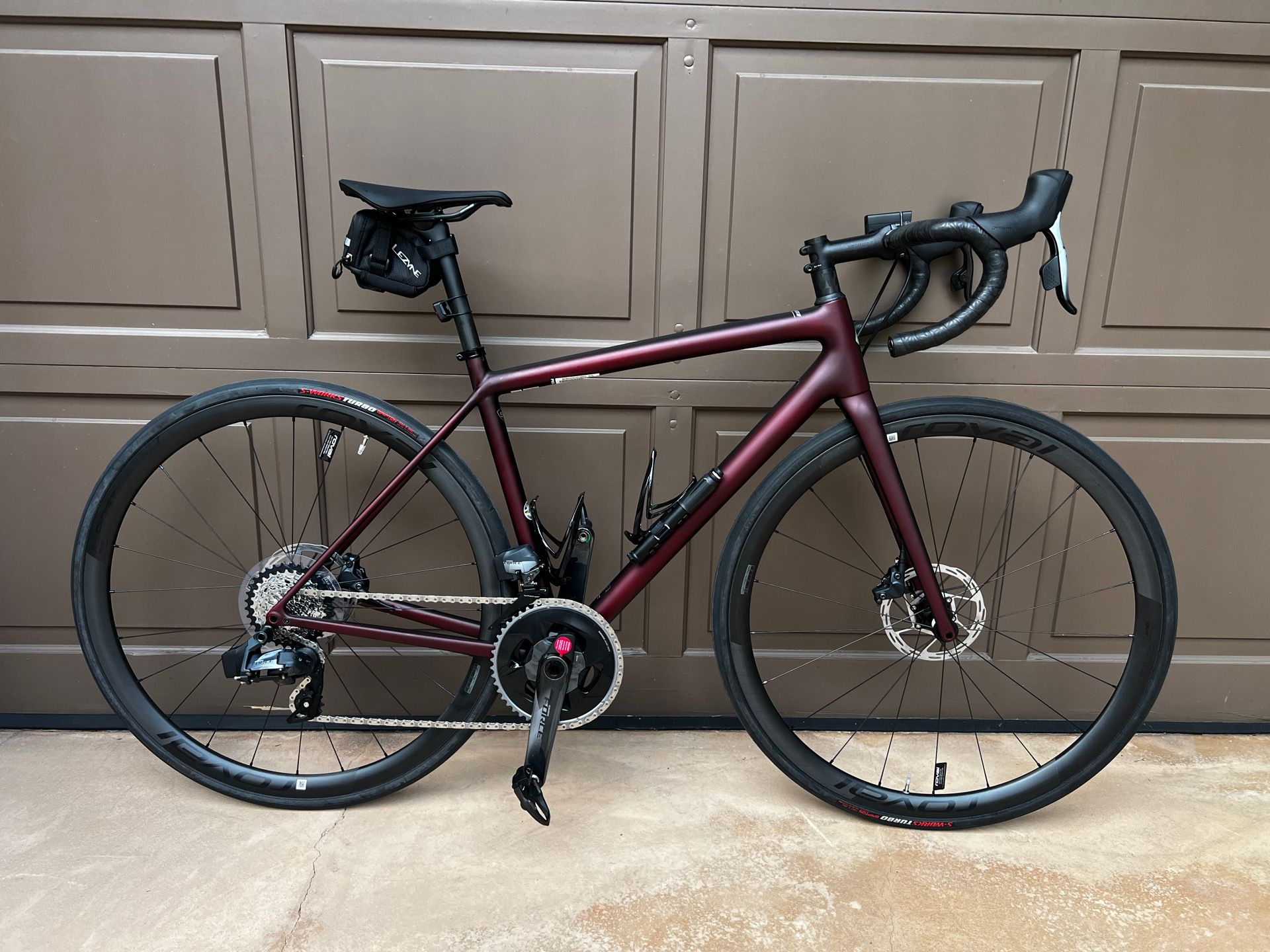 Specialized Aethos Pro - SRAM Force eTap AXS used in 54 cm | buycycle