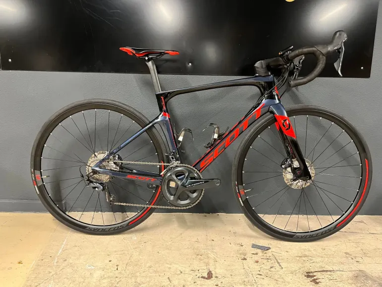 Scott Foil 20 disc used in SM | buycycle