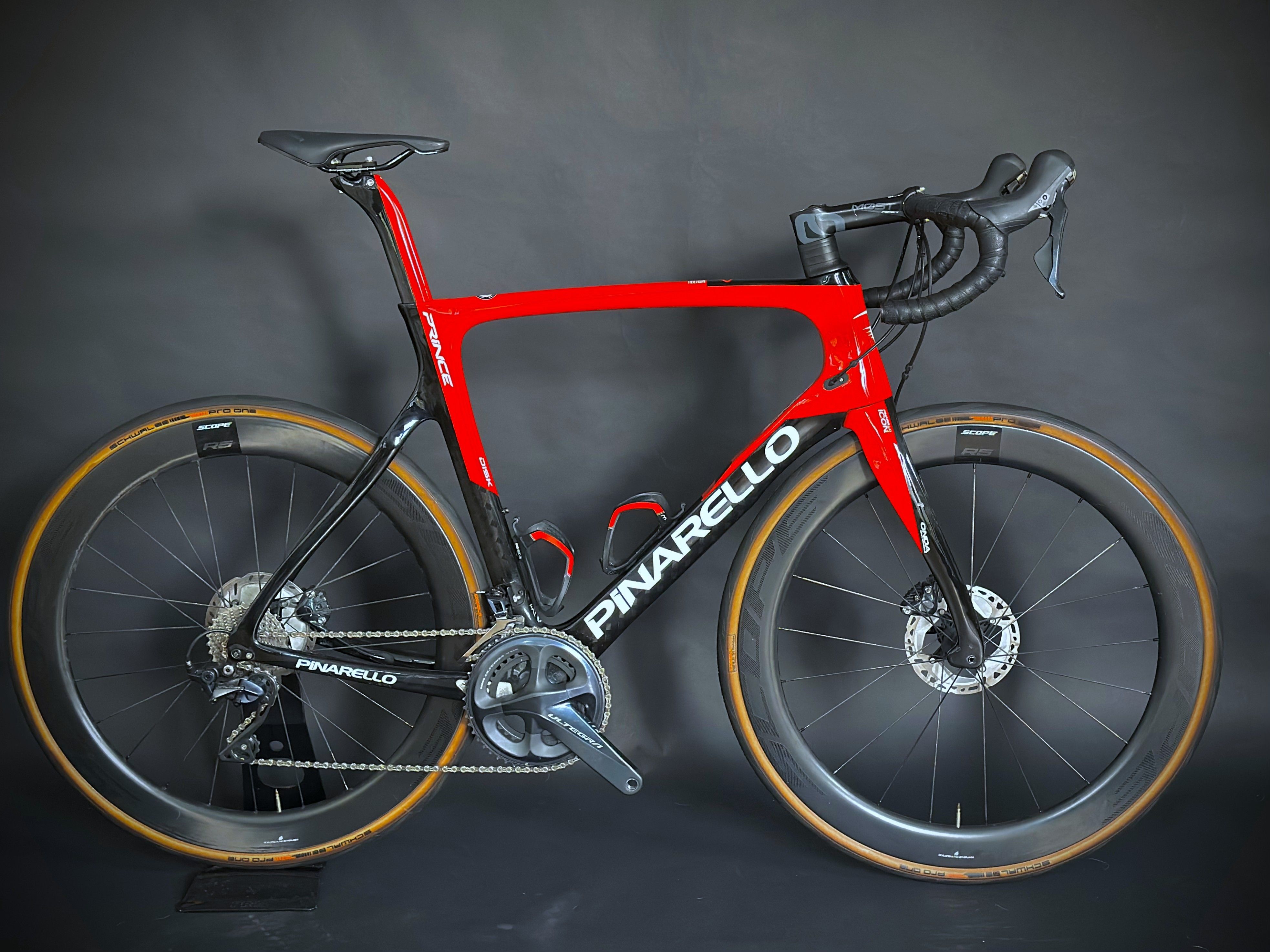 Pinarello PRINCE ULTEGRA 11S Disc used in 57 cm | buycycle