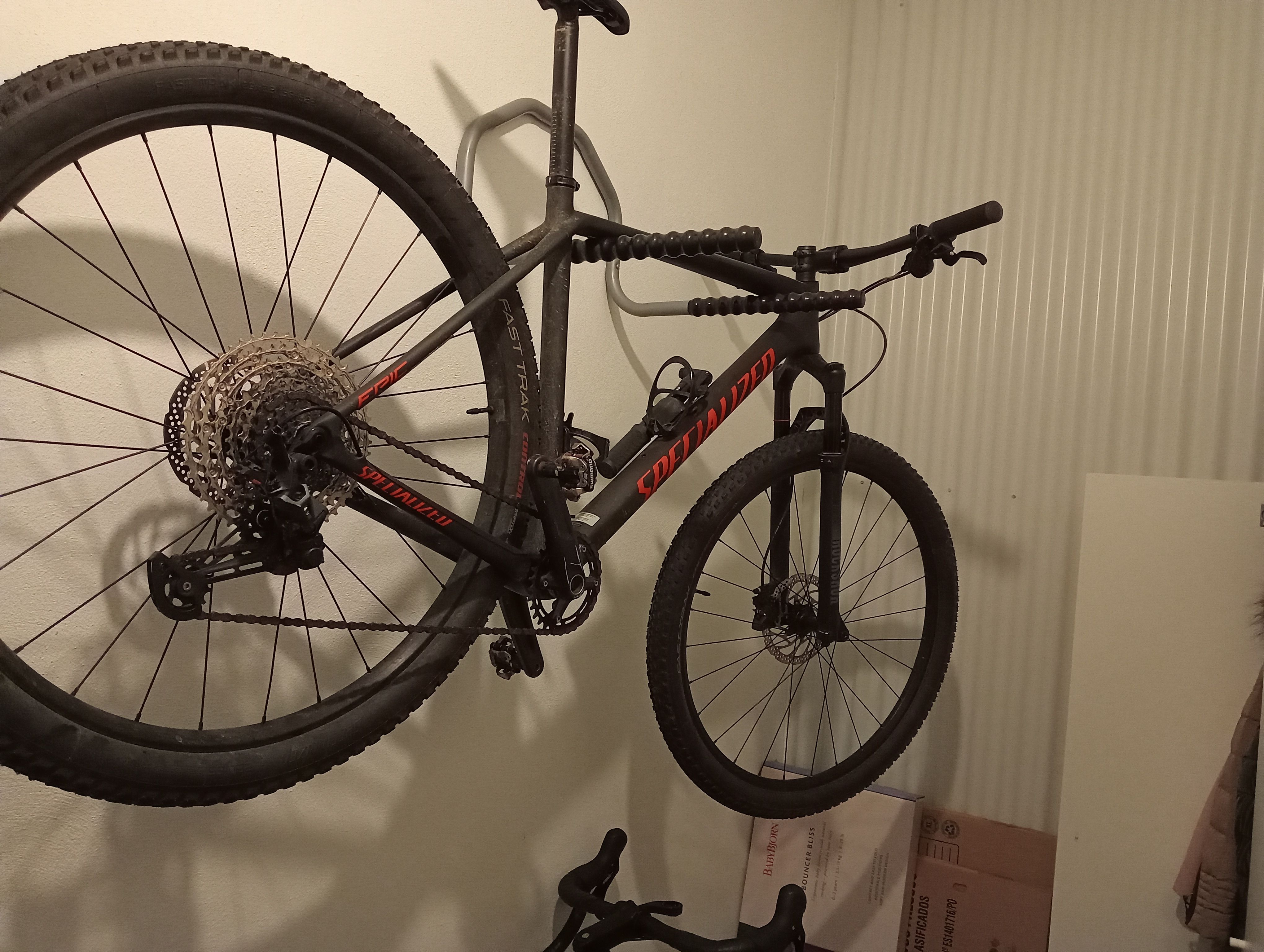 Specialized Specialed Epic HT 2022 carbono used in 56 cm | buycycle