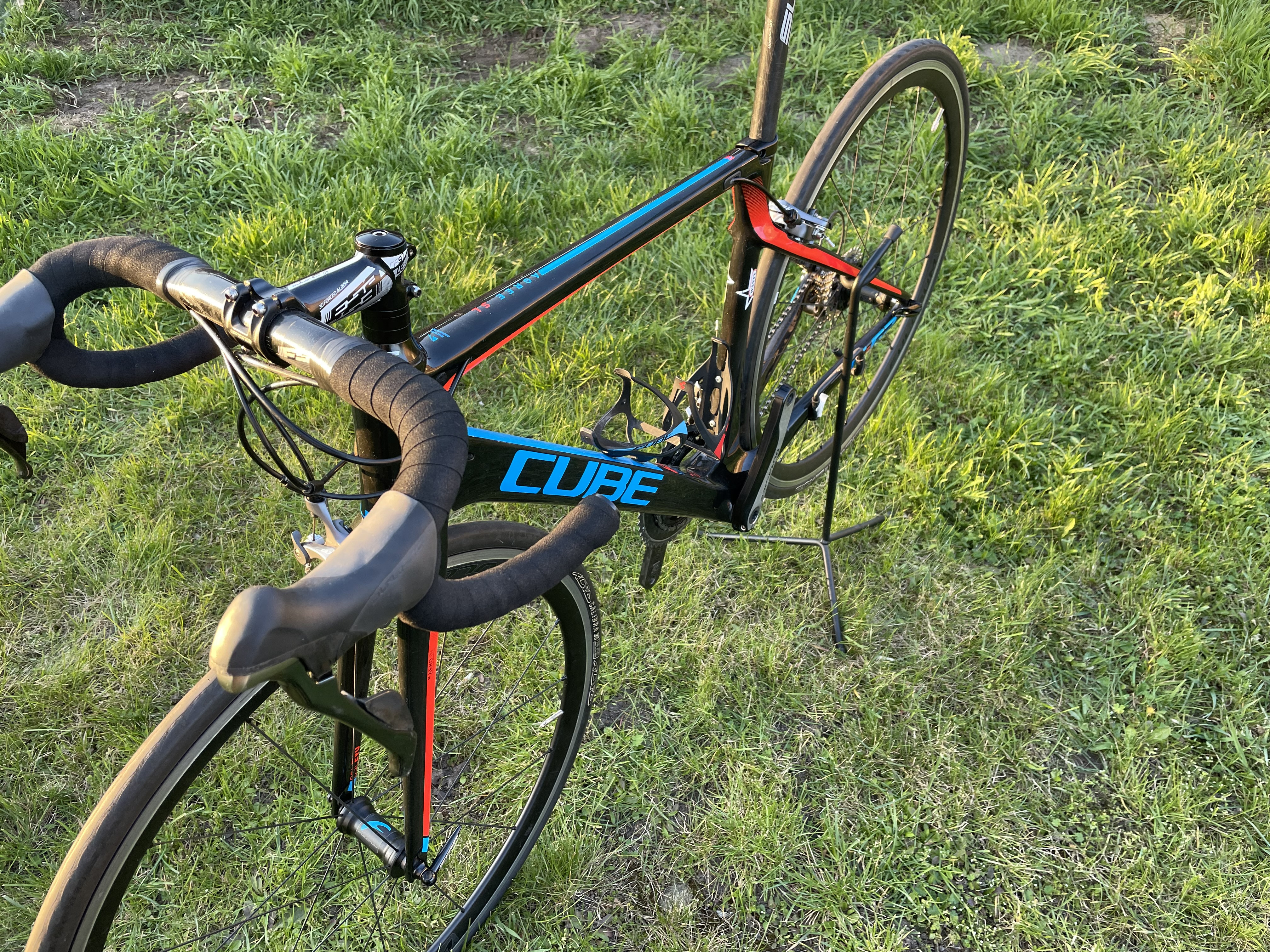 CUBE agree C:62 SL utilizado en M | buycycle