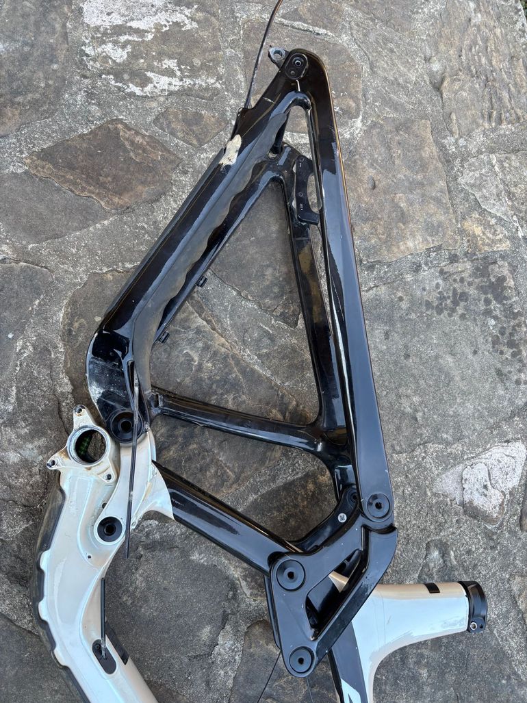 Giant Glory Advanced 2024 Frameset 2024