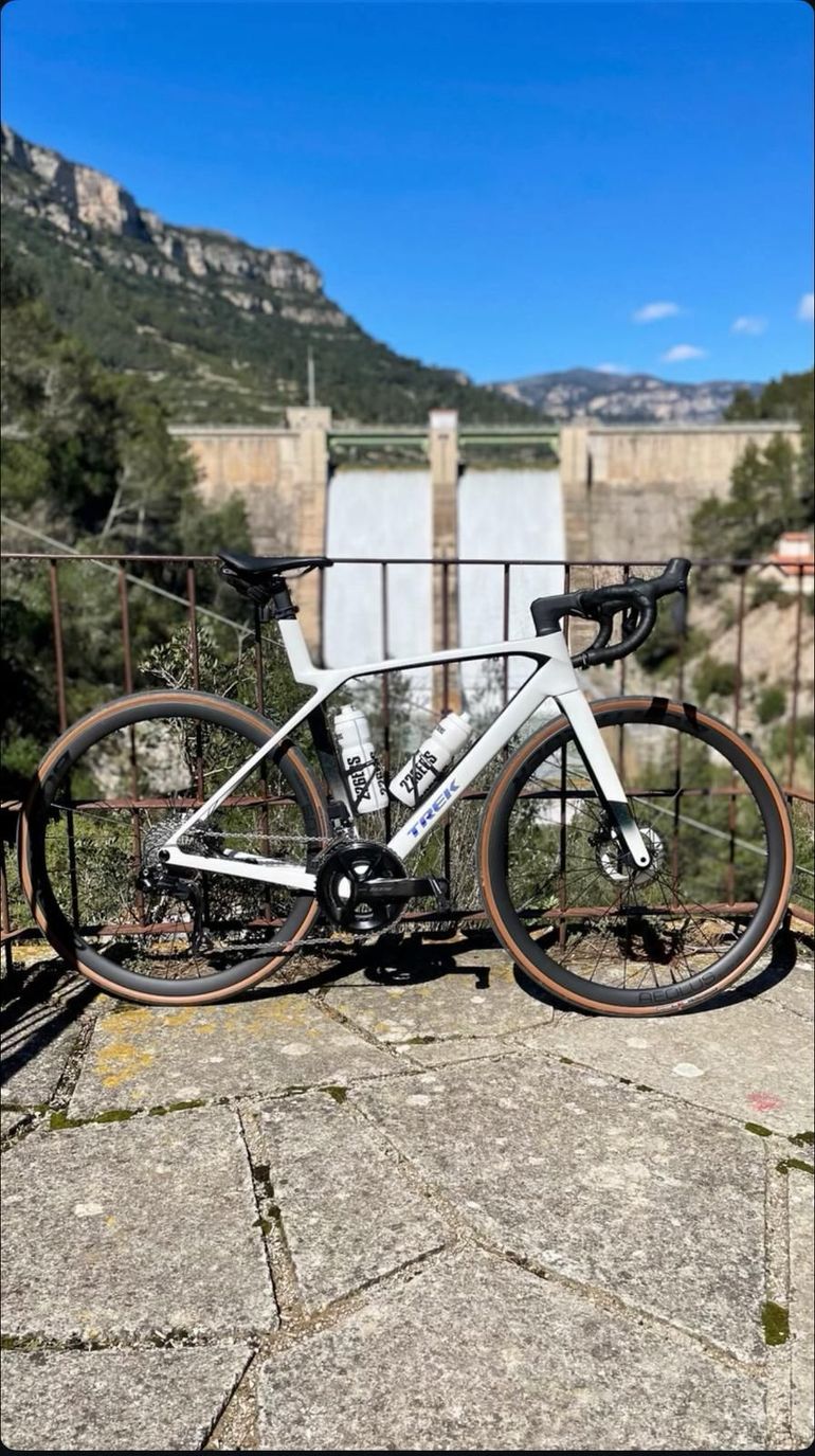 Trek Madone SL 6 Gen 8 2025 2025