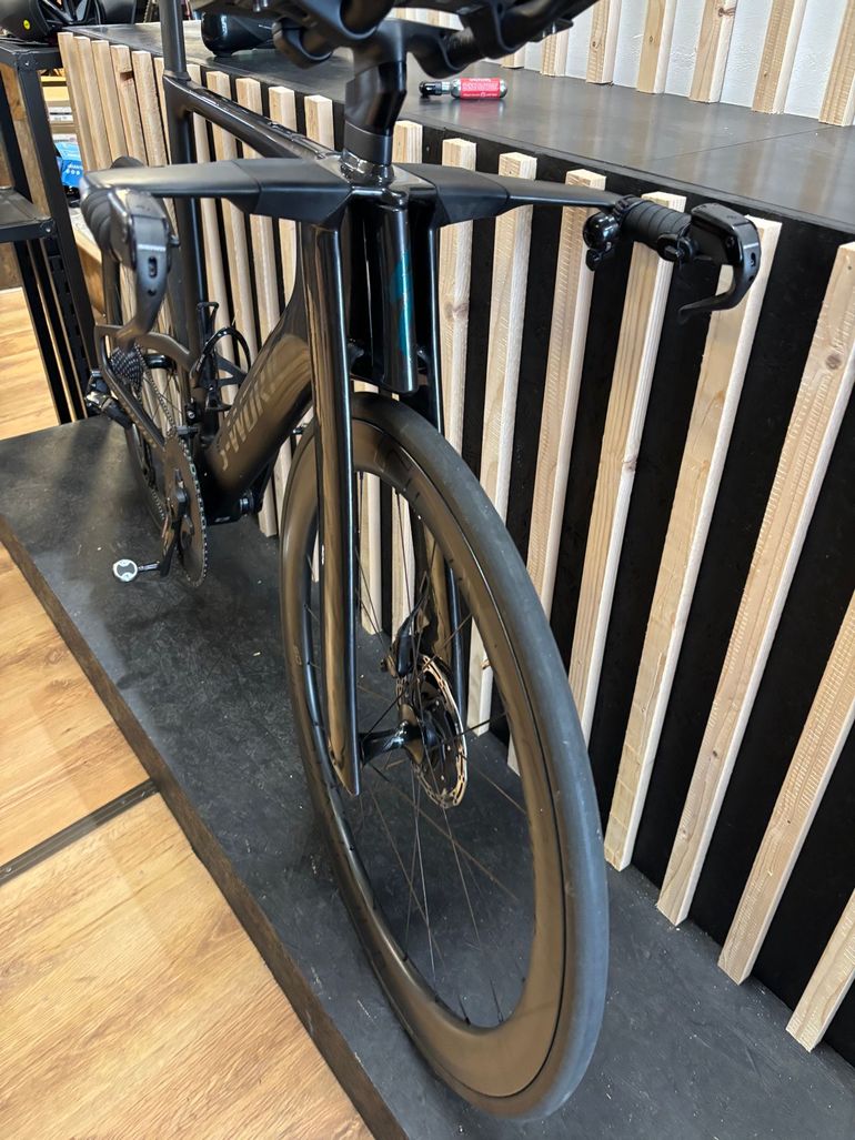 Specialized Shiv Tri 2025