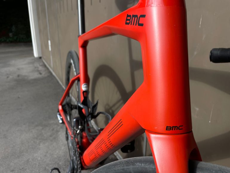 BMC 01 One 2022 2022