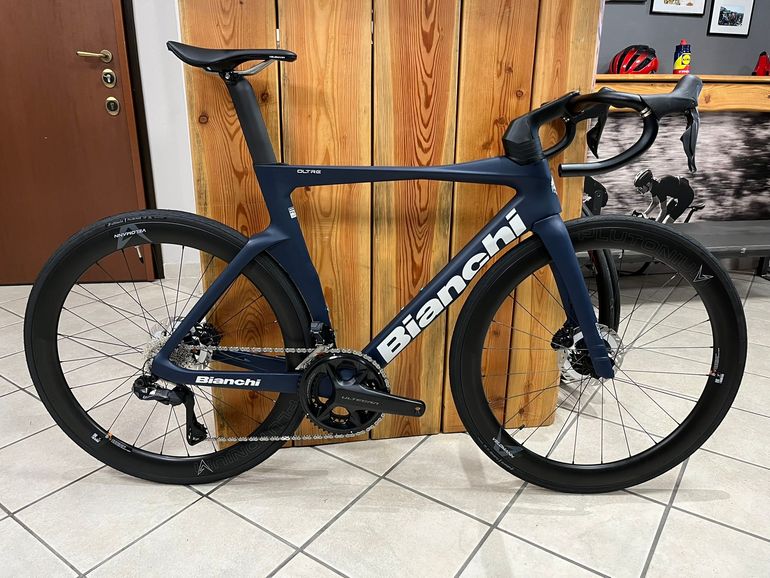Bianchi BIANCHI OLTRE COMP Ultegra 2026 Tg 55 2025