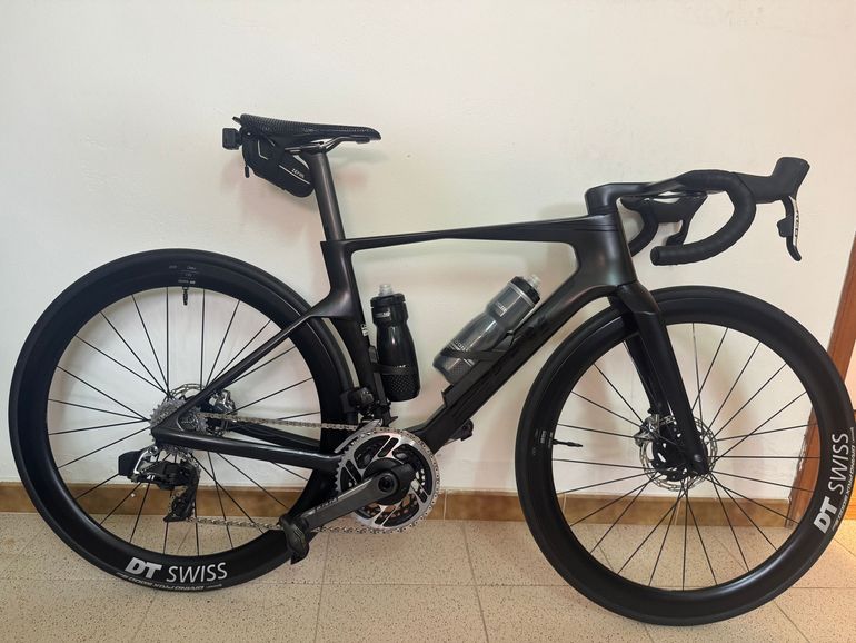 BMC Teammachine SRAM Red eTap AXS 2024