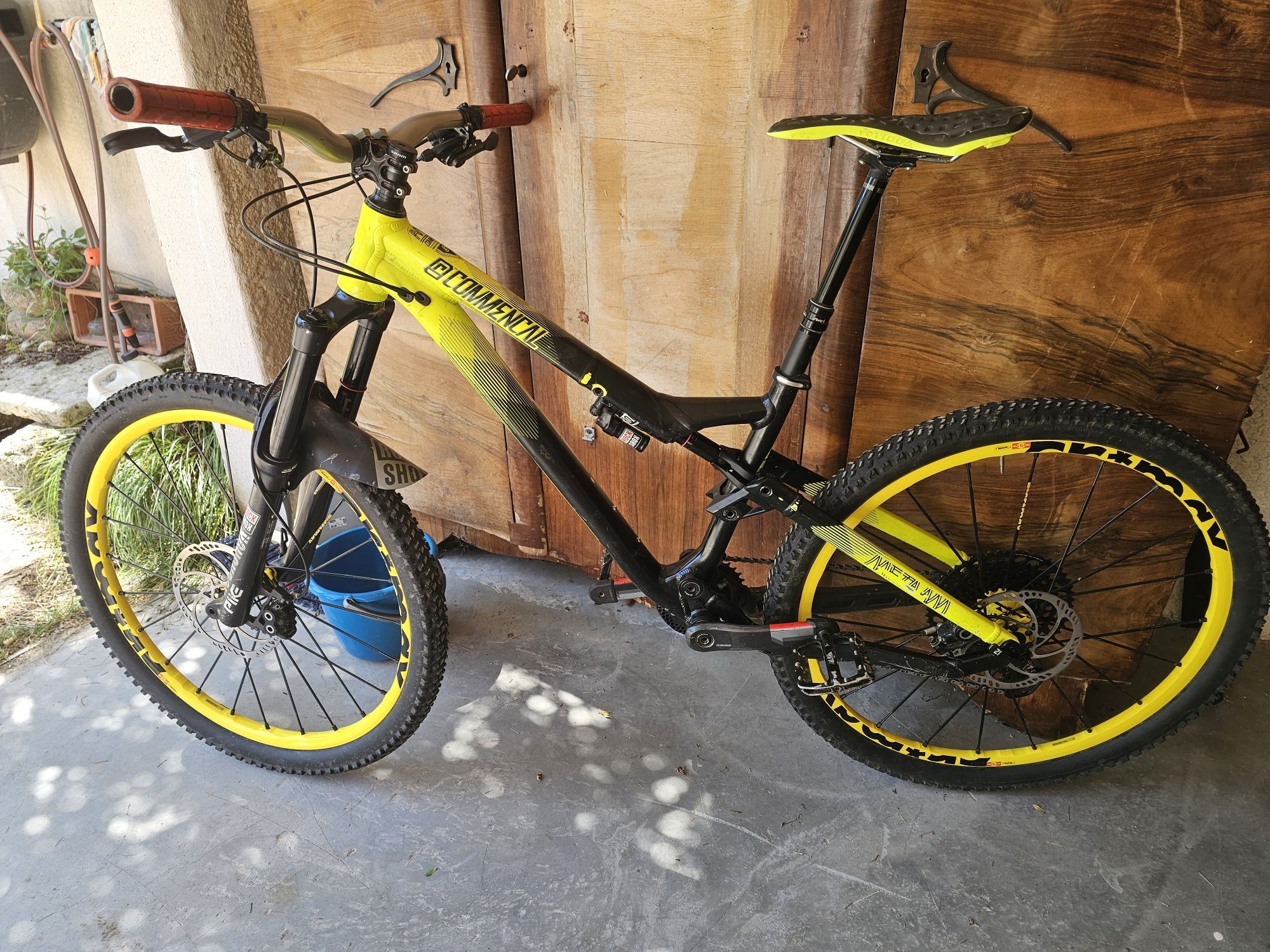 Commencal Meta AM V4.2 2016 World Cup Edition 2016