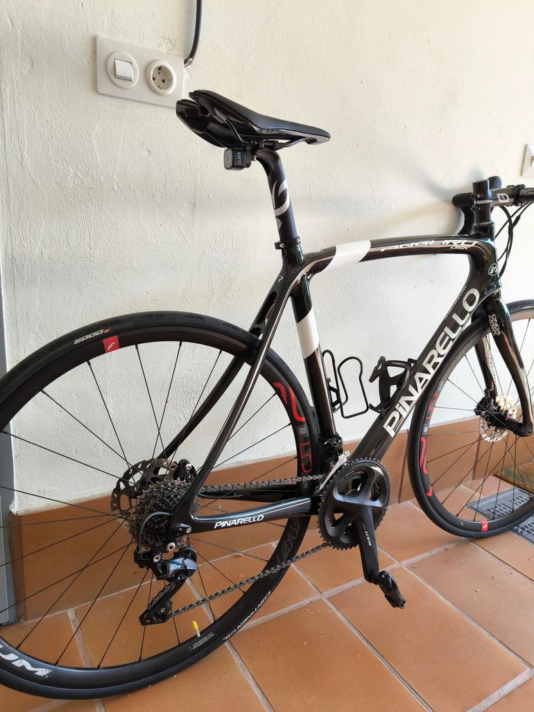 Pinarello Angliru Shimano 105 2021