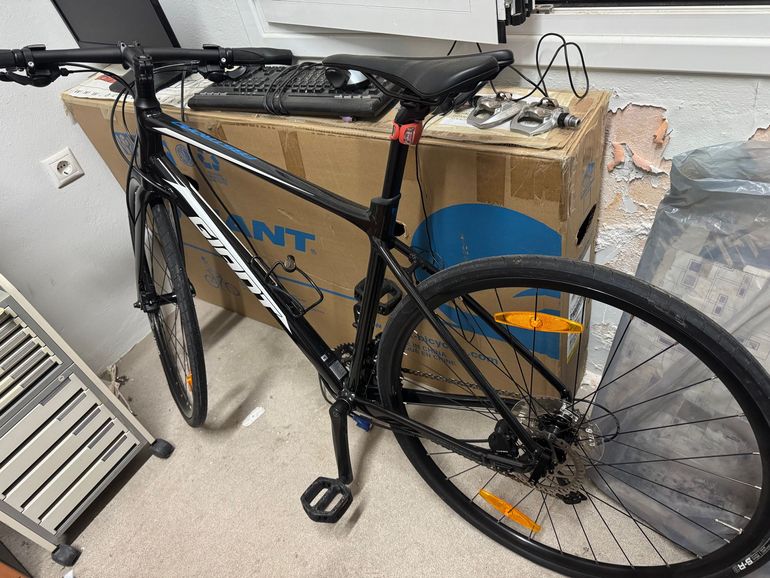 Giant FastRoad SL 3 2020