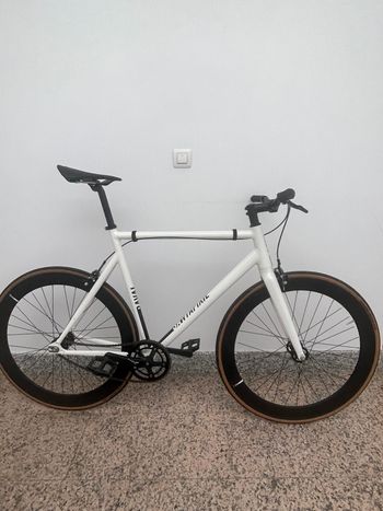 FIXIE Inc. Santa Fixie 2024