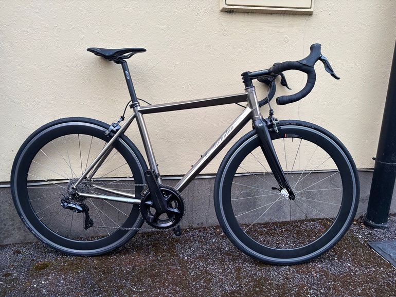 Van Nicholas Van Nicholas Astraeus 2019