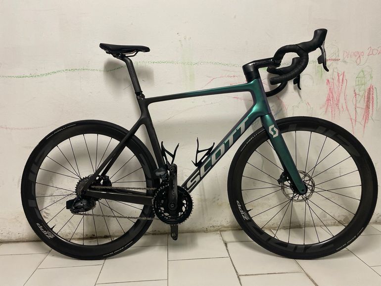 Scott Addict RC SRAM Force eTap AXS 2021