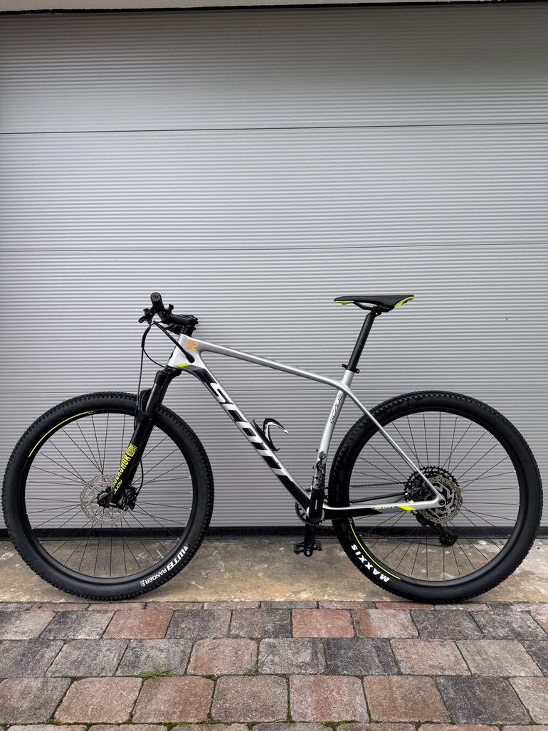 Scott Scale 900 Elite (Ltd Edition) 2023