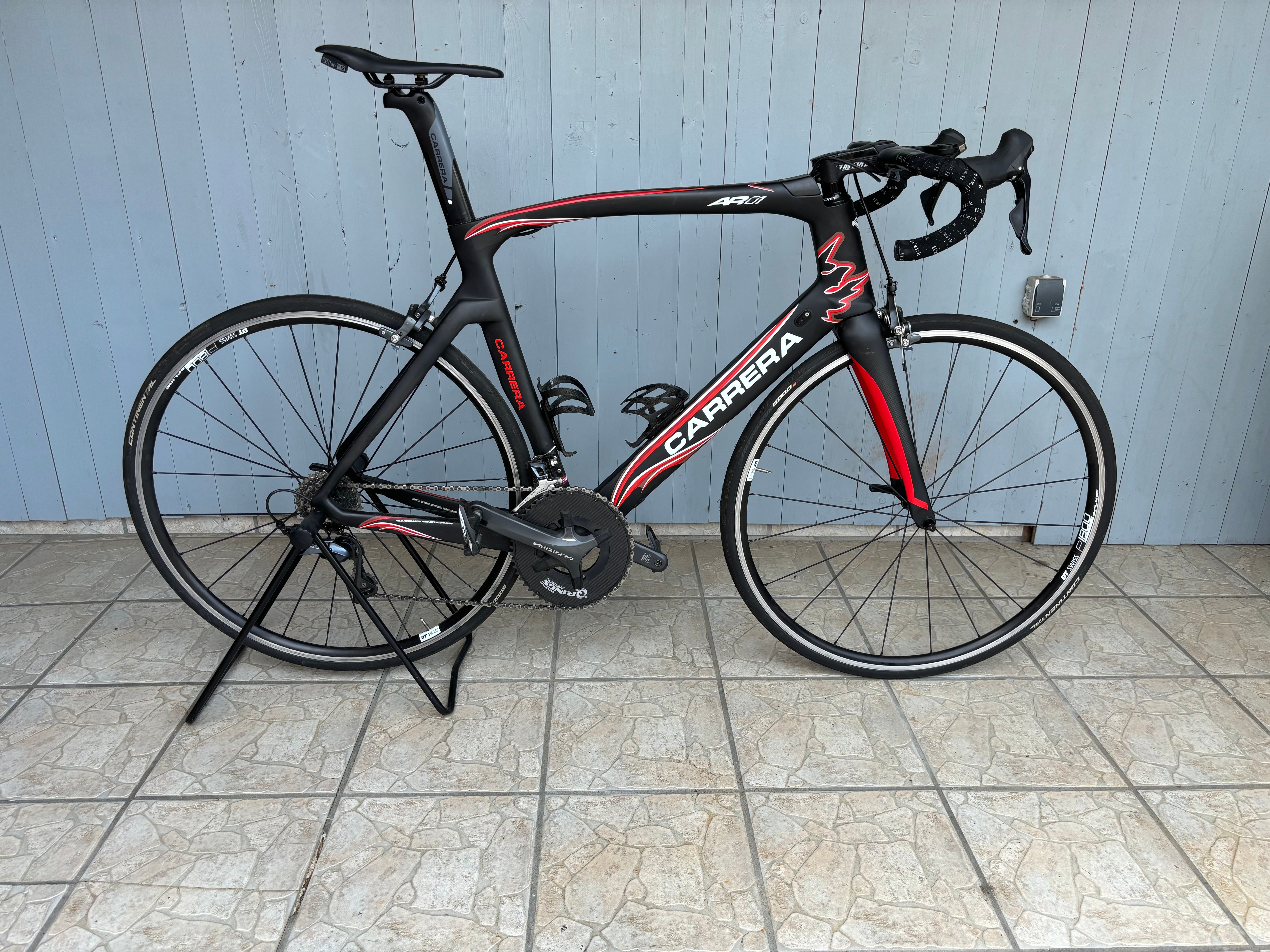 Carrera Ar01 2018