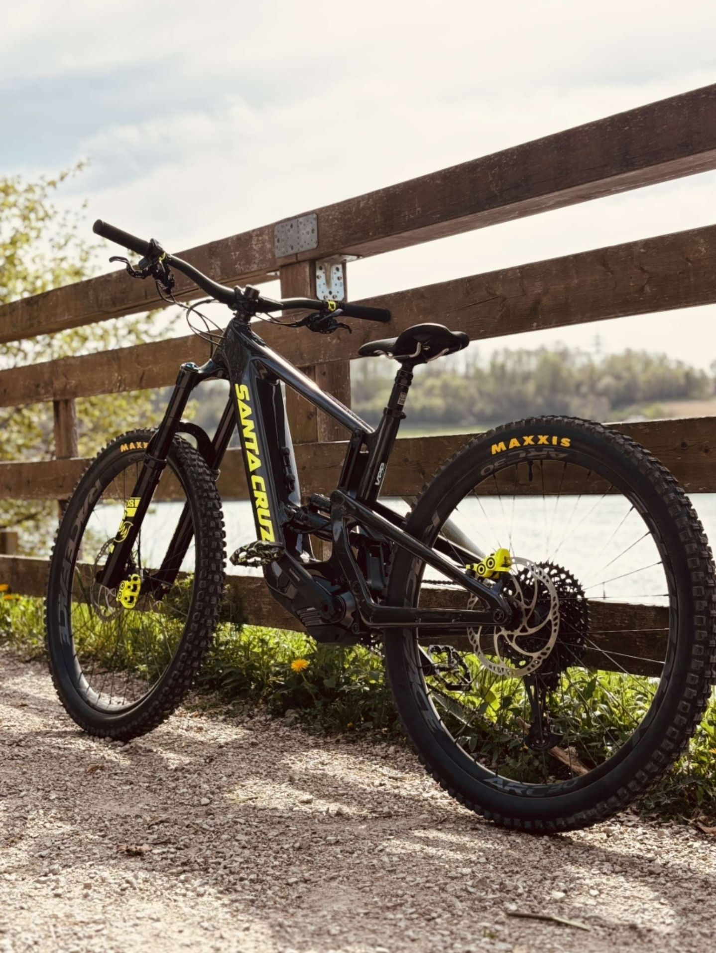 Santa Cruz BULLIT S / Carbon CC 2024 2024