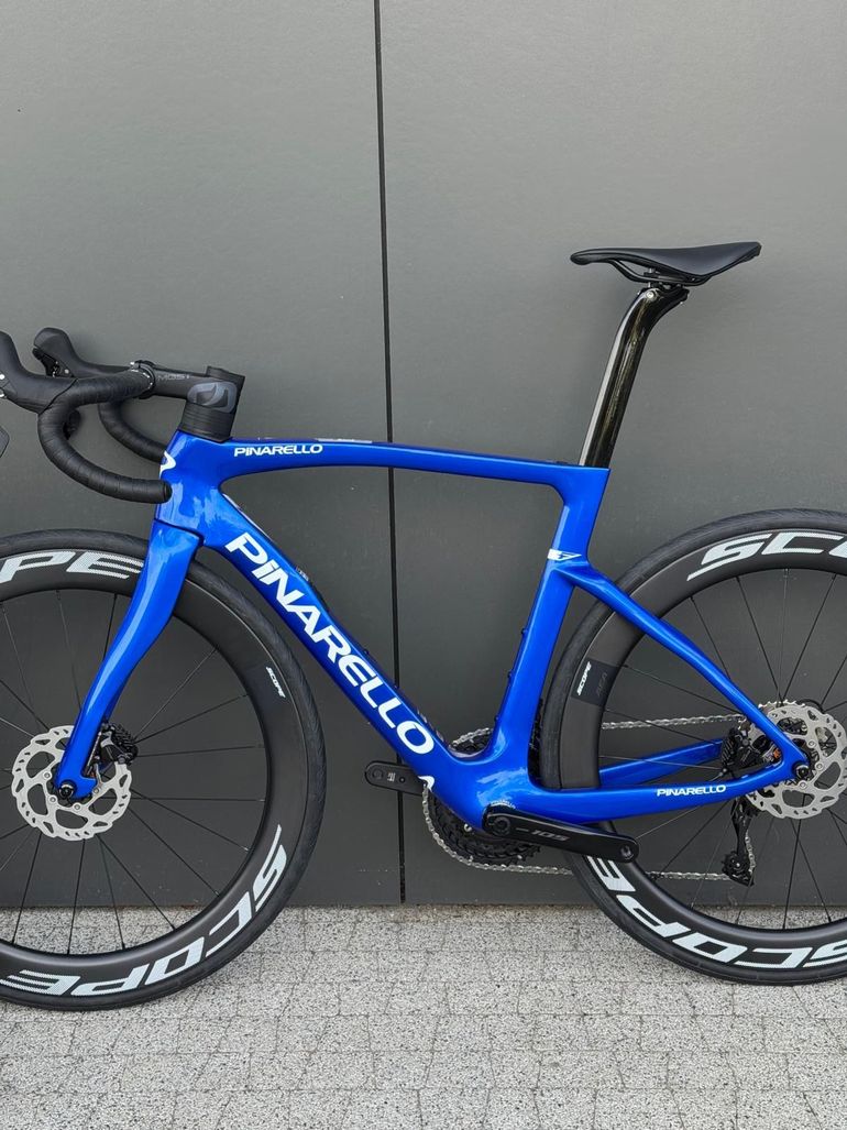 Pinarello F1 Scope R5 Disc Formula Blue 530 2025