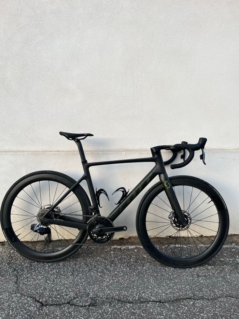Scott Addict RC SRAM Red eTap AXS 2023