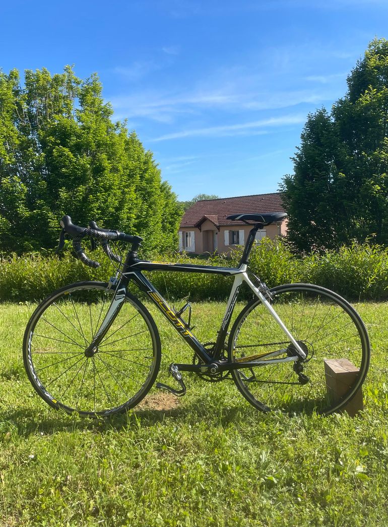 Scott Addict R4 - Carbone - Shimano Ultegra 2009