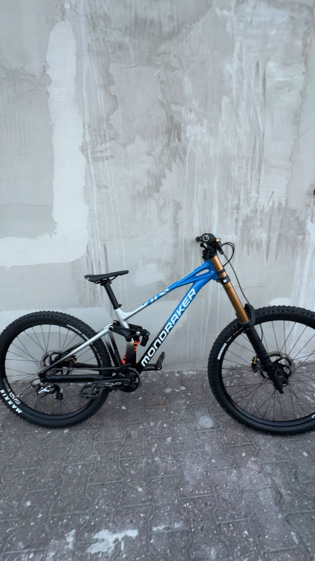 Mondraker SUMMUM 2025