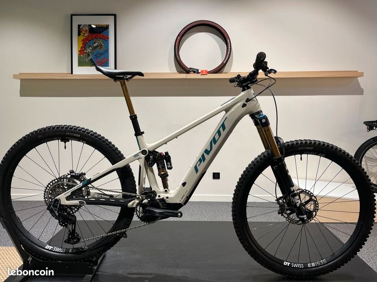 Pivot Pivot Shuttle AM Pro XO T.M 2024