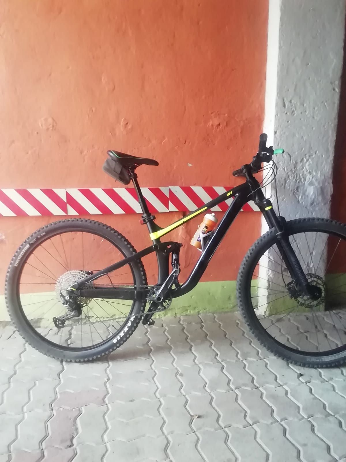 Trek Top Fuel 8 XT Gen 3 2024 2024