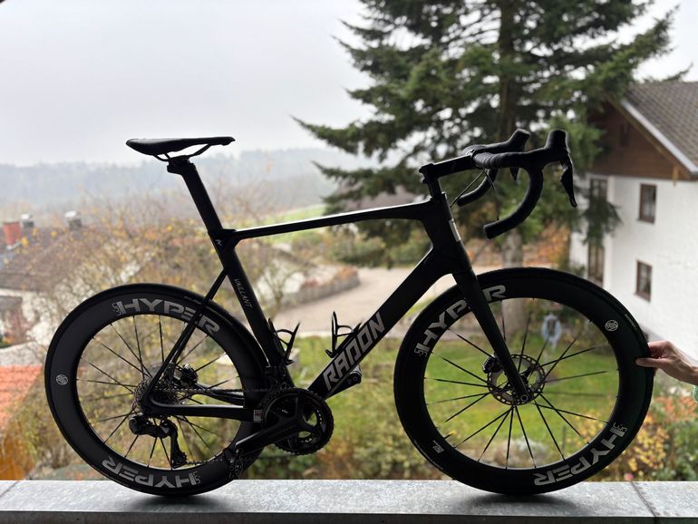 Radon Vaillant Disc Ultegra Di2 Ceramic Speed 2024