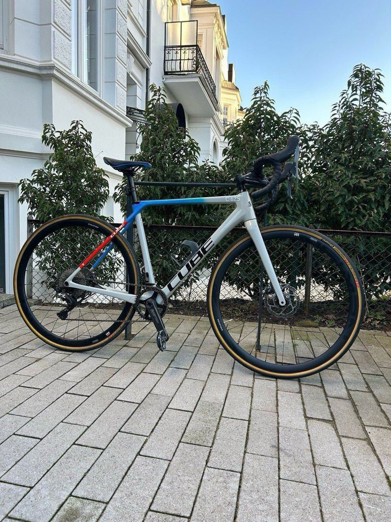 CUBE Cross Race C62s 2022