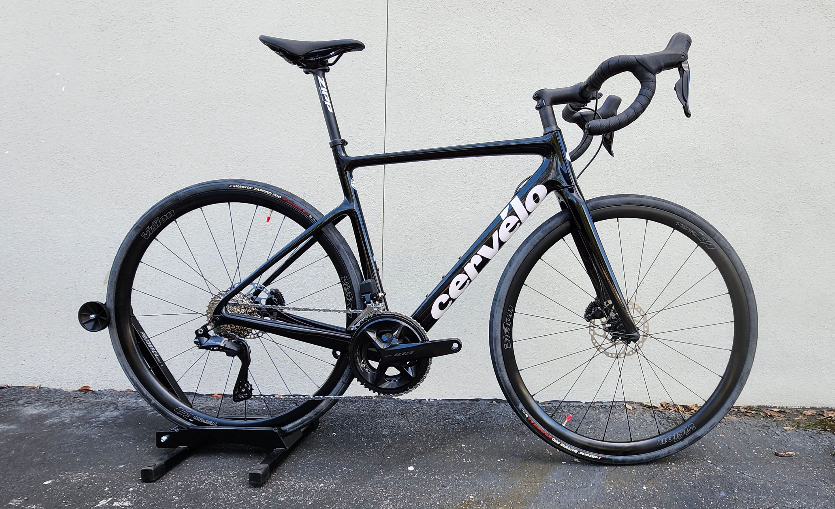 Cervélo Brand New 2025 Caledonia 105 Di2 2025