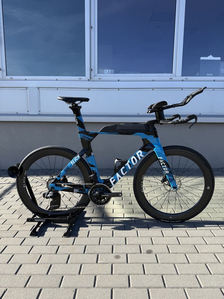 Factor Factor SLiCK Nebula Blue 2023