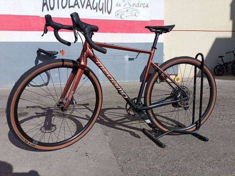 Megamo JAKAR 20 2025 2025