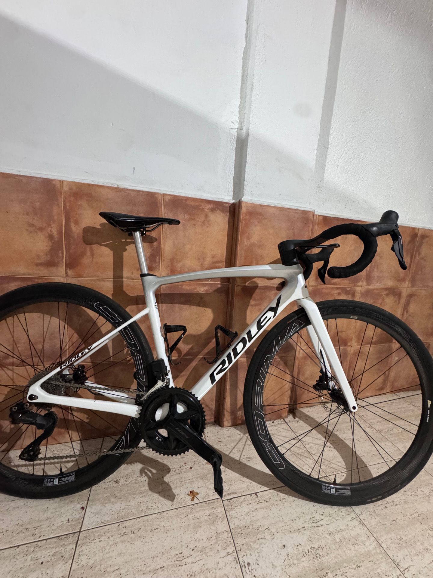 Ridley Helium Disc - Shimano 105 DI2 // 2x12s 2024 2024