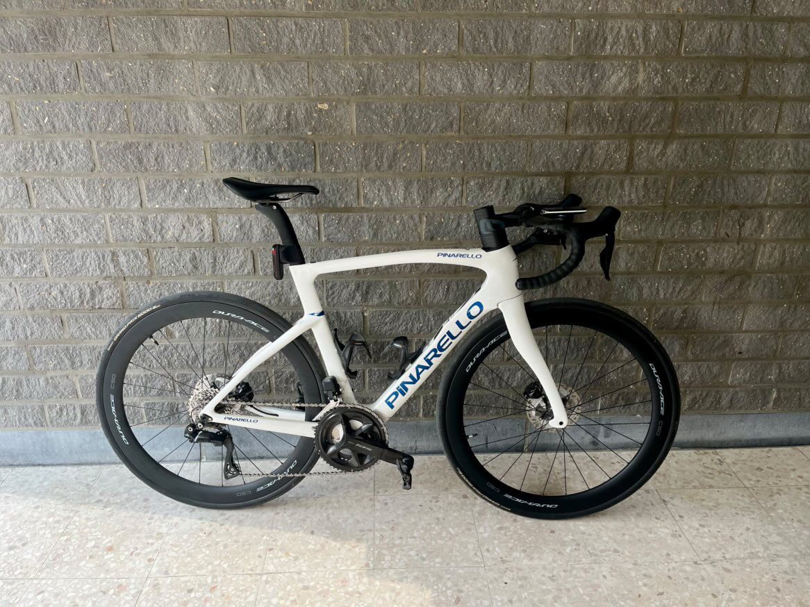 Pinarello Pinarello F5 Shimano 105 Di2 2024
