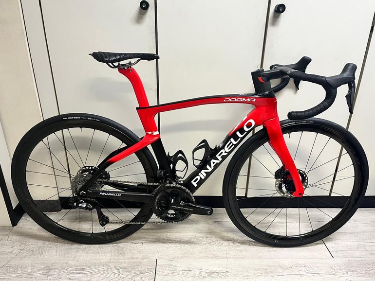 Pinarello Dogma Shimano Dura Ace Di2 2023