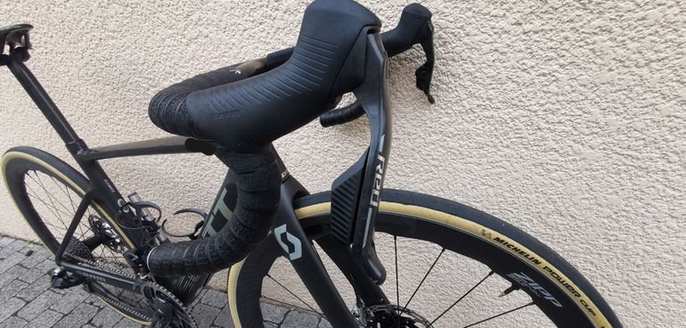 Scott Scott Addict RC Ultimate 2024