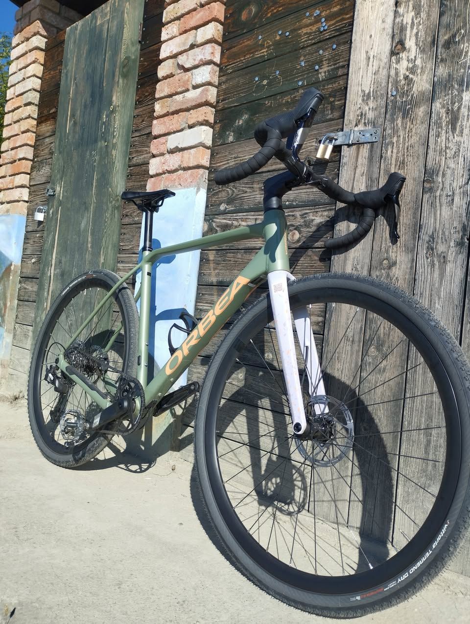 Orbea Terra SRAM Apex 2024