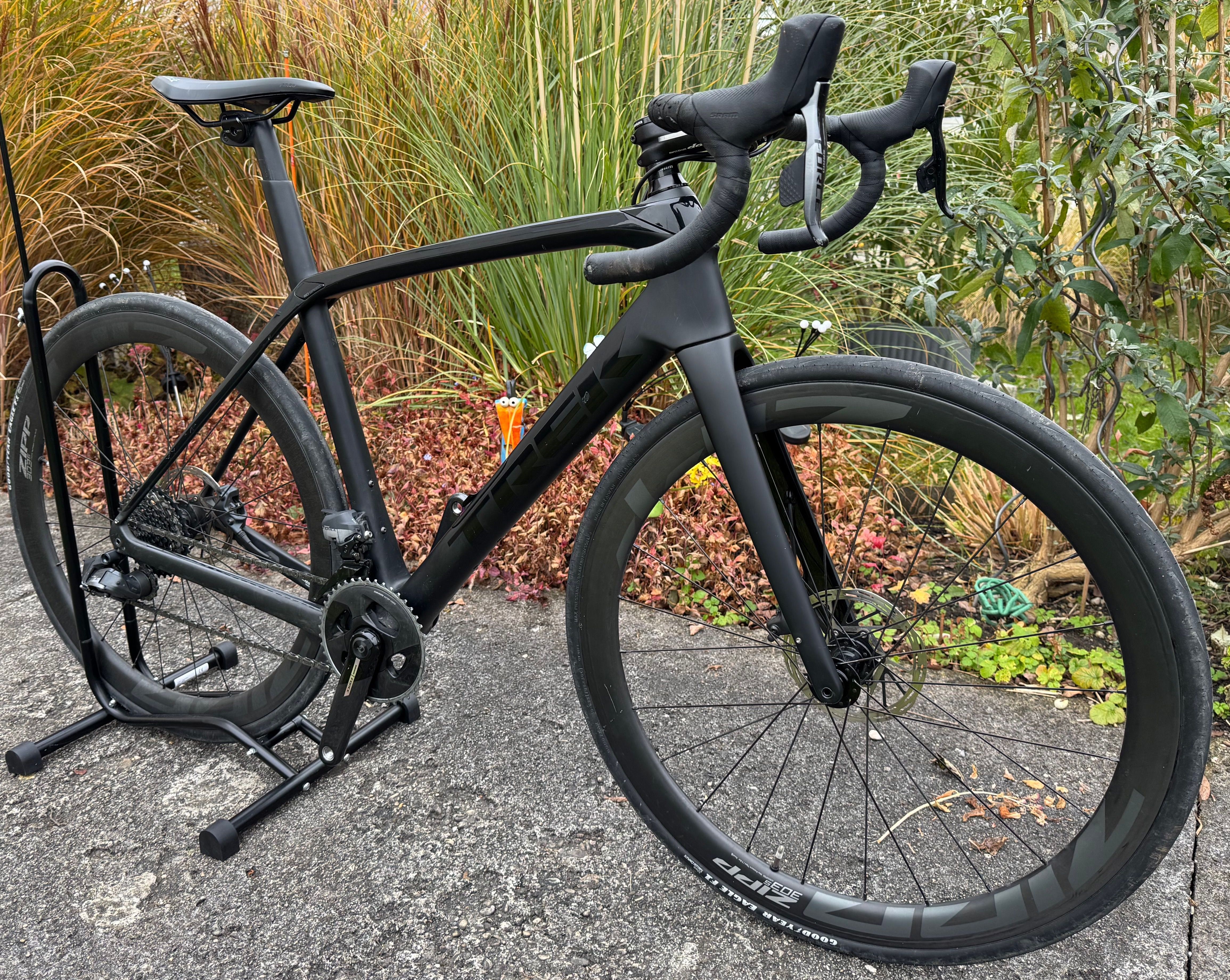 Trek TREK Domane SL500 Carbon SRAM Force Etap 2023 2023