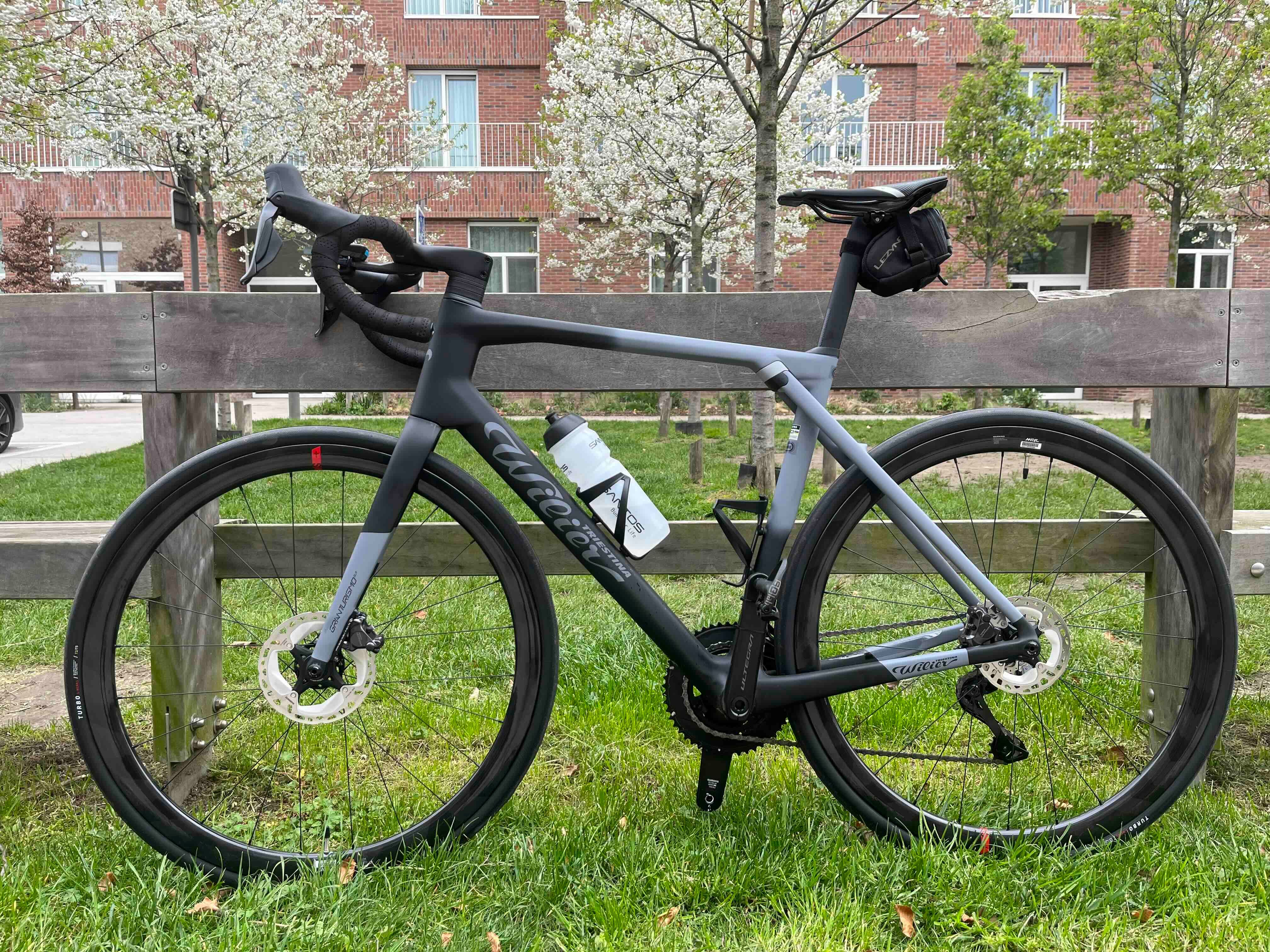 Wilier Granturismo SLR SHIMANO ULTEGRA Di2 R8170 2023 2023